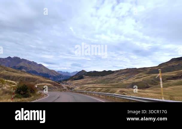 Driving the Col du Pourtalet in France down to Formigal in Spain ...