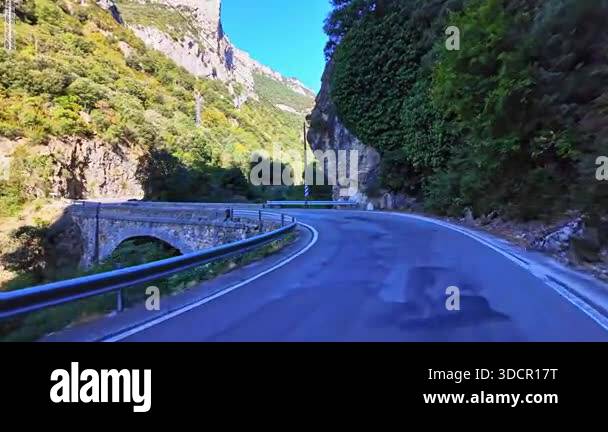 Driving through the Roncal Valley from Sigues to Isaba, Valle de Roncal ...