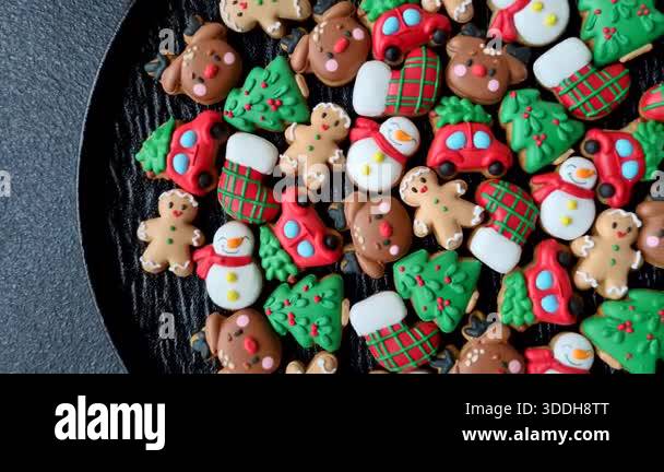 Gingerbread, Christmas cookies, and ornamental holiday baked goods ...