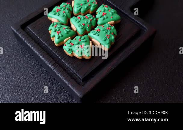 Gingerbread, Christmas cookies, and ornamental holiday baked goods ...