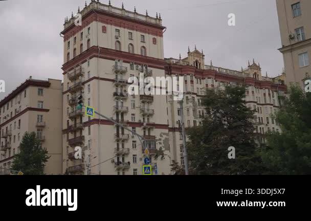An elite apartment building in the center of Moscow since the days of ...
