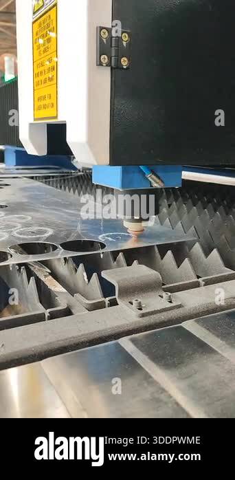 Laser cutting machine. Working process of laser cutting machine ...