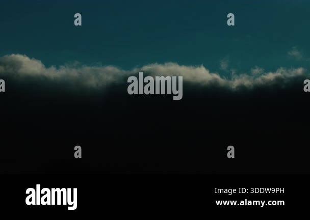 4K 59,94 fps Minimalist Sky Timelapse Dramatic Cloud Line Drifting on ...