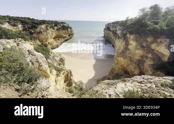 Sunset over the beautiful beach, Praia das Fontainhas, Algarve ...