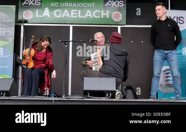 DUNGLOE, COUNTY DONEGAL, IRELAND - JULY 31 2025 : Theresa Kavanagh ...