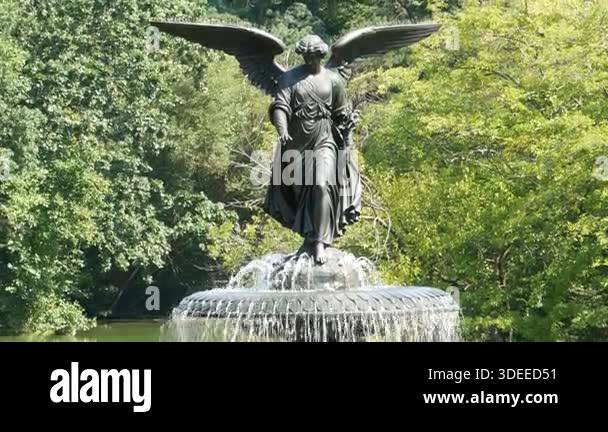 New York City Central Park Bethesda Fountain, angel statue by Bethesda ...
