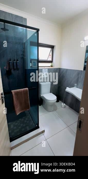 bathroom in a luxury hotel Stock Video Footage - Alamy