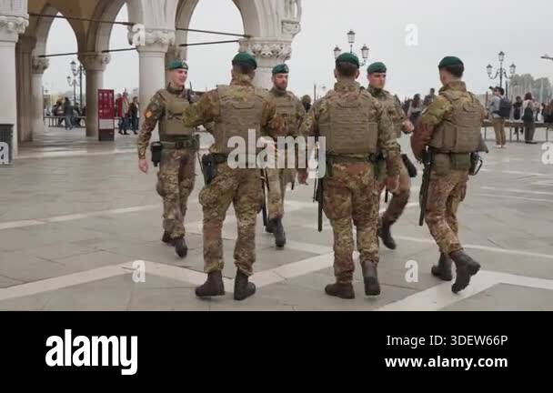 VENICE, ITALY NOVEMBER 5, 2025: Group of Italian military soldiers in ...