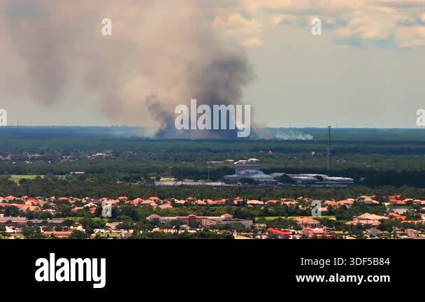 Smoke plume from prescribed burn visible over Florida community during ...