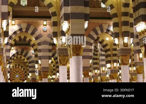 3 December 2021 Masjid al-Nabawi (Mosque of the Prophet), Madinah Al ...