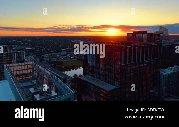 Breath-taking scenery of Austin, Texas, USA at sunset. Green city ...