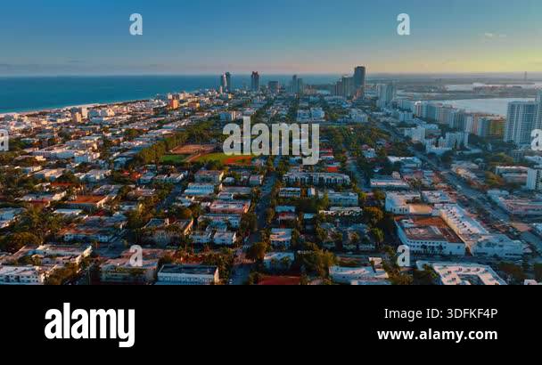 Low-rise urban landscape of Miami, Florida, USA. Beautiful green ...