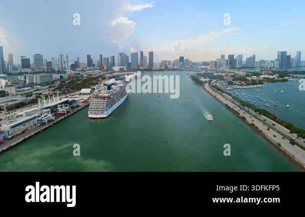 Drone view. Large cruise liner of Carnival cruise line arrives to Miami ...