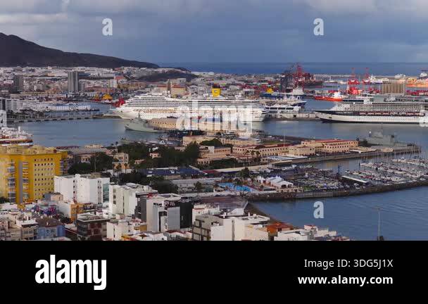 Aerial view of Puerto de La Luz in Las Palmas de Gran Canaria with ...