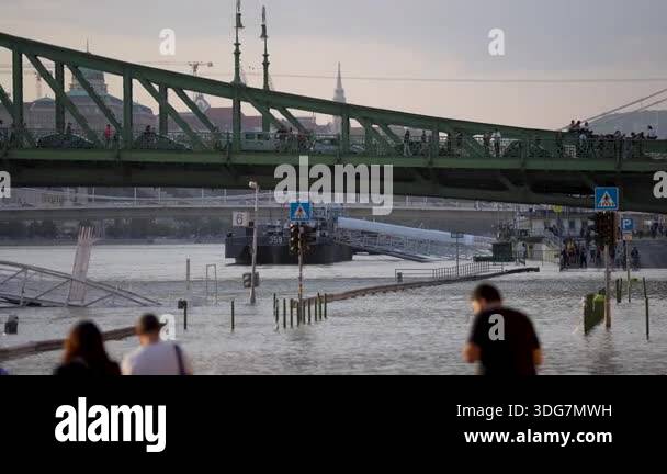 Budapest, Hungary - September 18, 2024: View of Liberty Bridge and Buda ...
