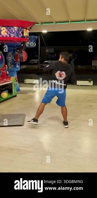 Fairground strength Stock Videos & Footage - HD and 4K Video Clips - Alamy