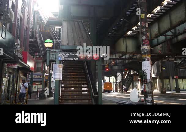 New York City, United States - 14 Sept 2024: Marcy avenue elevated ...