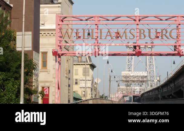 New York City, United States - 4 Sept 2024: Williamsburg Bridge pink ...