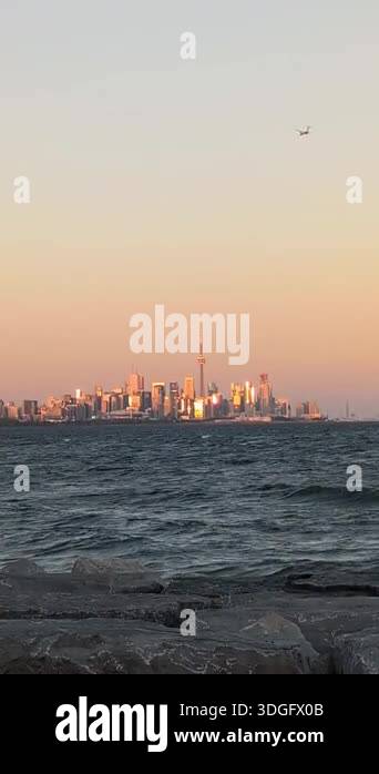General view of the urban landscape with skyscrapers, stunning ...
