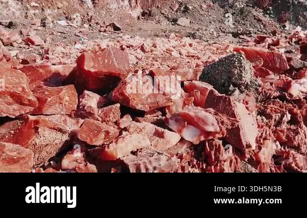 Premium Himalayan Pink Salt Rocks From Pakistans Ancient Salt Range ...