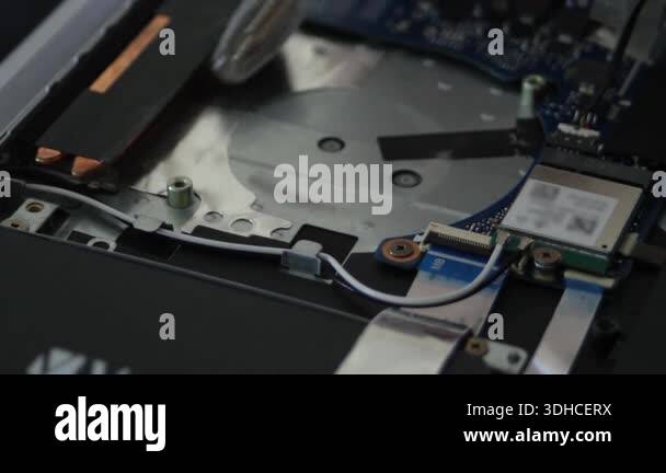 Teardown computer Stock Videos & Footage - HD and 4K Video Clips - Alamy