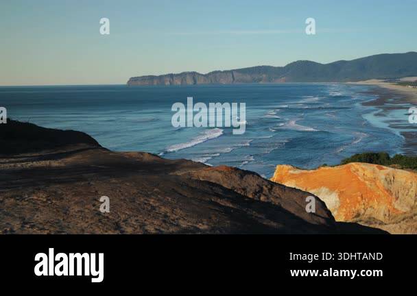 Wide coastal view of Oregon Coast with rocky cliffs, rolling Pacific ...