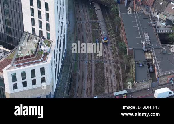 London uk january 2026 overhead Stock Videos & Footage - HD and 4K ...