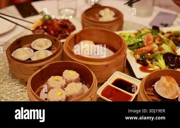 Dim sum set Stock Videos & Footage - HD and 4K Video Clips - Alamy