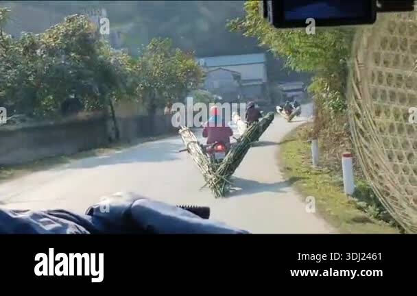 Vietnamese woman making rice cake Stock Video Footage - Alamy