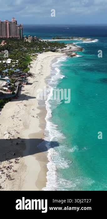 Cabbage Beach At Paradise Island In Nassau Bahamas. Seascape Skyline ...