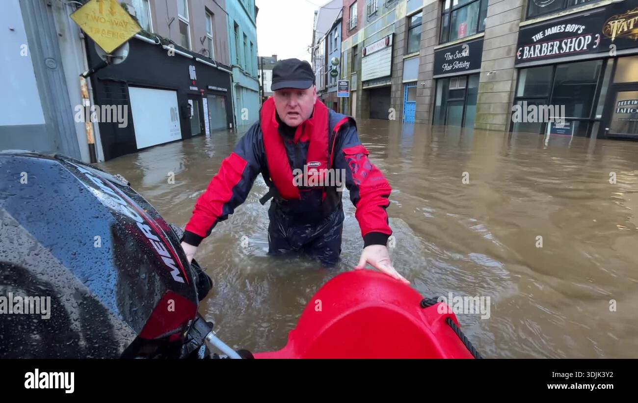 Scenes of flooding in Enniscorthy Co Wexford Stock Video Footage - Alamy