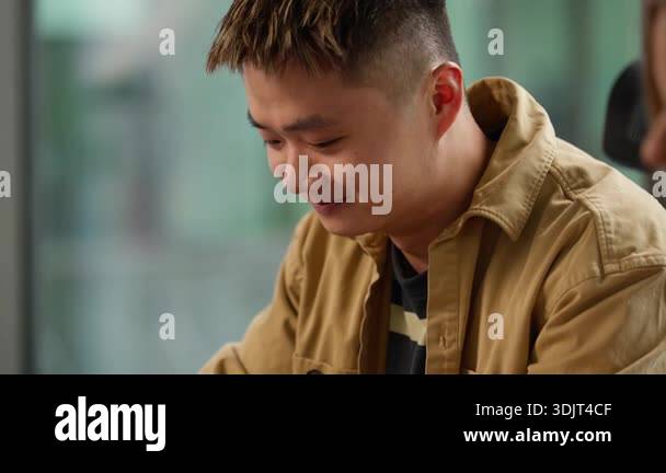 Chinese man Japanese businessman business guy male typing laptop ...