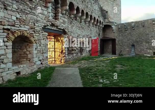Assisi, Umbria, Italy January 10, 2026: Rocca Maggiore, a medieval ...