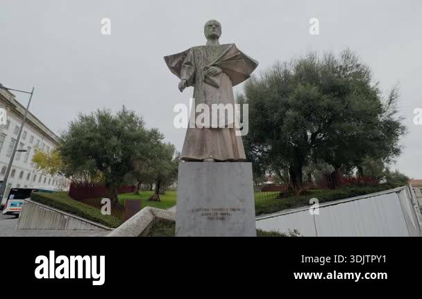 PORTO, PORTUGAL - OCTOBER 22 2025: Antonio Ferreira Gomes statue stands ...