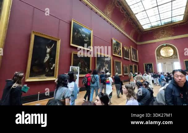 Red louvre Stock Videos & Footage - HD and 4K Video Clips - Alamy