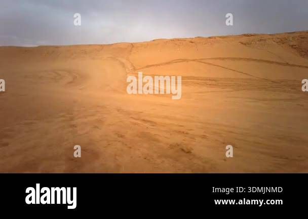 Jeep adventure - Driving to Ong Jmal - The camel's neck, desert and ...
