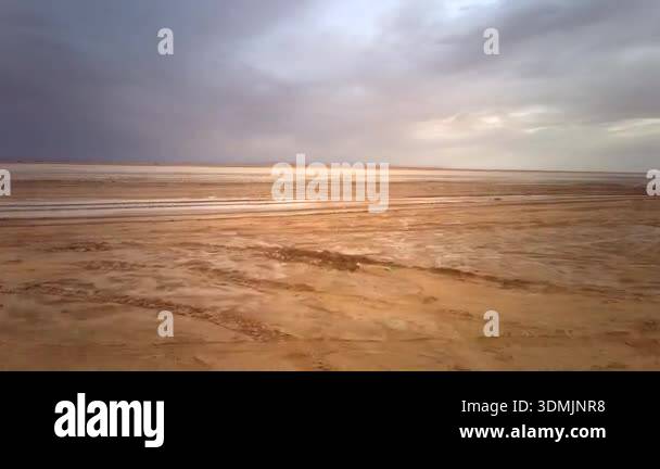 Jeep adventure - Driving to Ong Jmal - The camel's neck, desert and ...