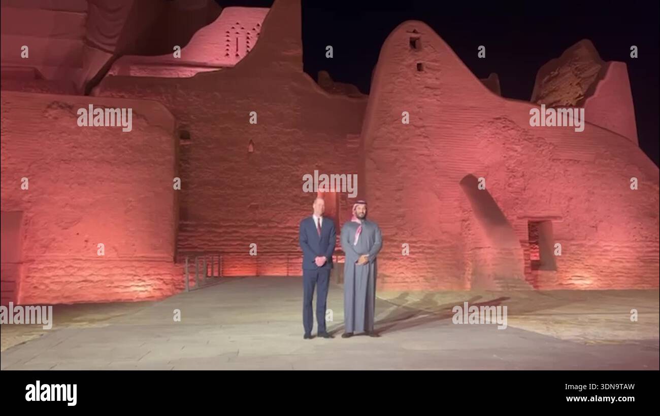 William poses with Mohammed bin Salman in Diriyah Stock Video Footage ...