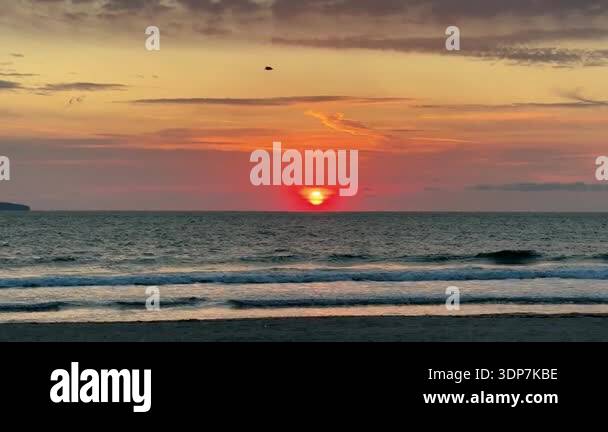 Calm sea scene. Quiet ocean with glowing twilight sky. Peaceful ...