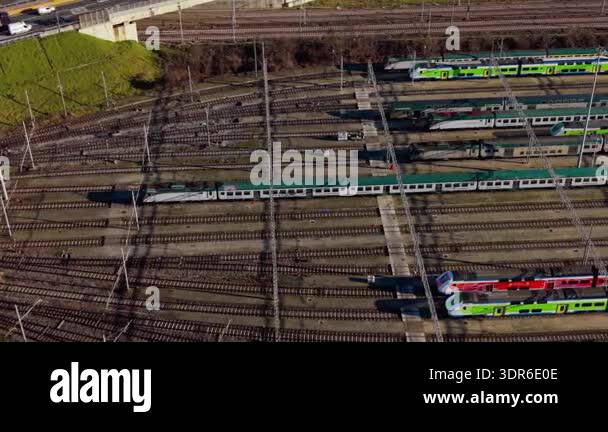 Railroad junctions Stock Videos & Footage - HD and 4K Video Clips - Alamy