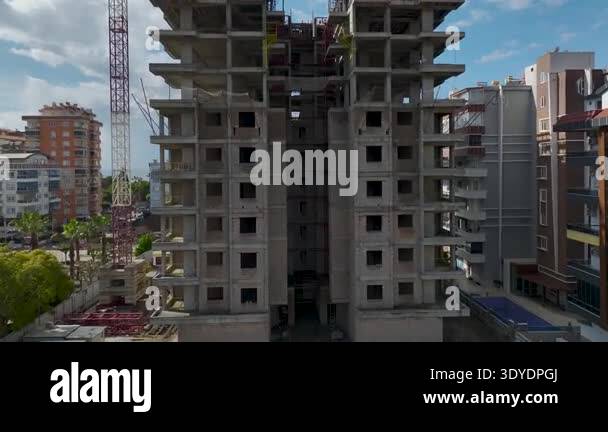 Large structure under heavy development in city Stock Video Footage - Alamy