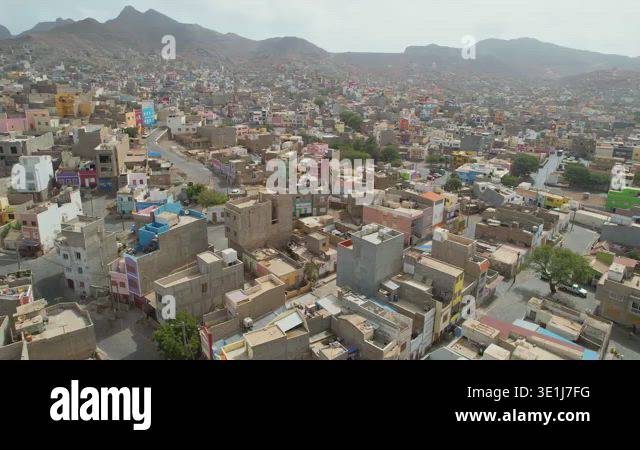 CAPE VERDE - 8.4.2025 - Very good aerial footage starting to circle ...