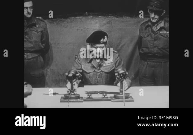 HAMBURG - 1945 - Two soldiers flank around Field Marshal Bernard ...