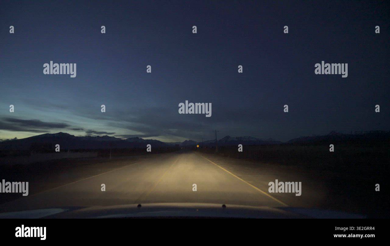 Lonely road drive during susnet Stock Video Footage - Alamy