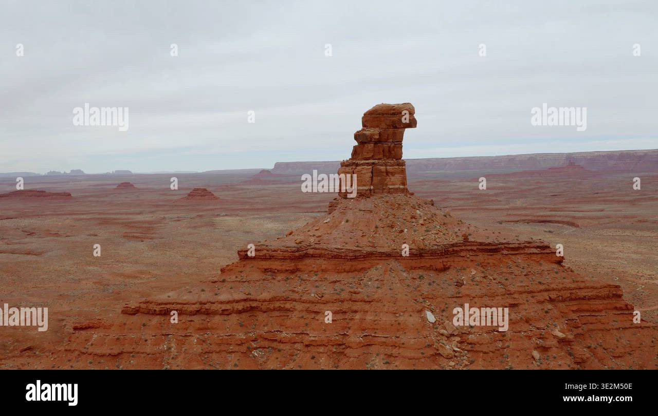 eagle rock formation Stock Video Footage - Alamy
