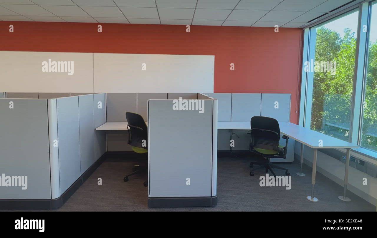 Nobody office cubicles Stock Video Footage - Alamy