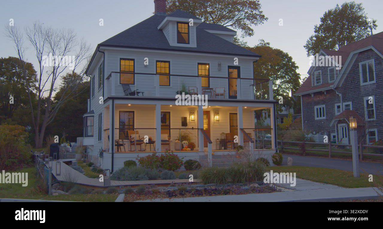 Residential House Luxury Exterior Porch dusk Stock Video Footage - Alamy