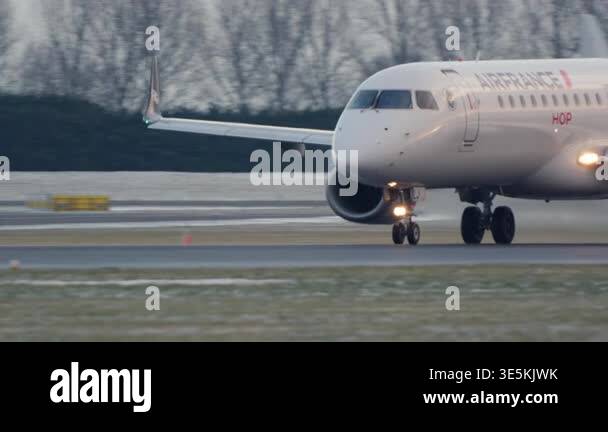 AMSTERDAM, NETHERLANDS - 26 FEBRUARY, 2026: An Air France HOP Embraer ...