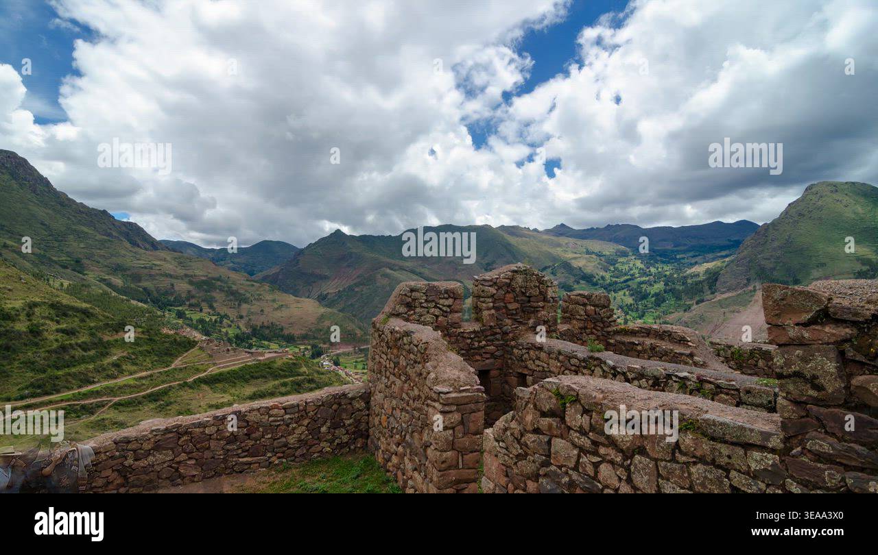 Ruin of Inca town and hills behind city walls Stock Video Footage - Alamy