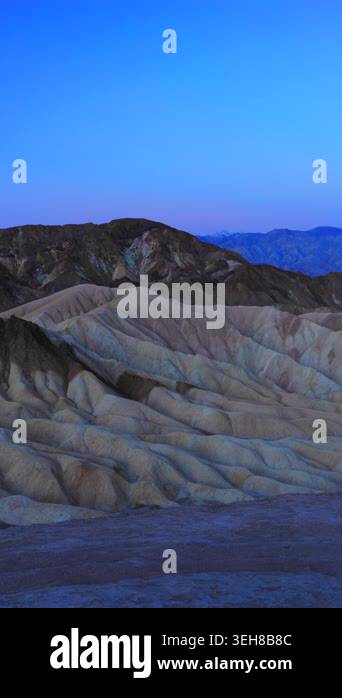 Vertical Screen: Zabriskie Point in Death Valley National Park ...